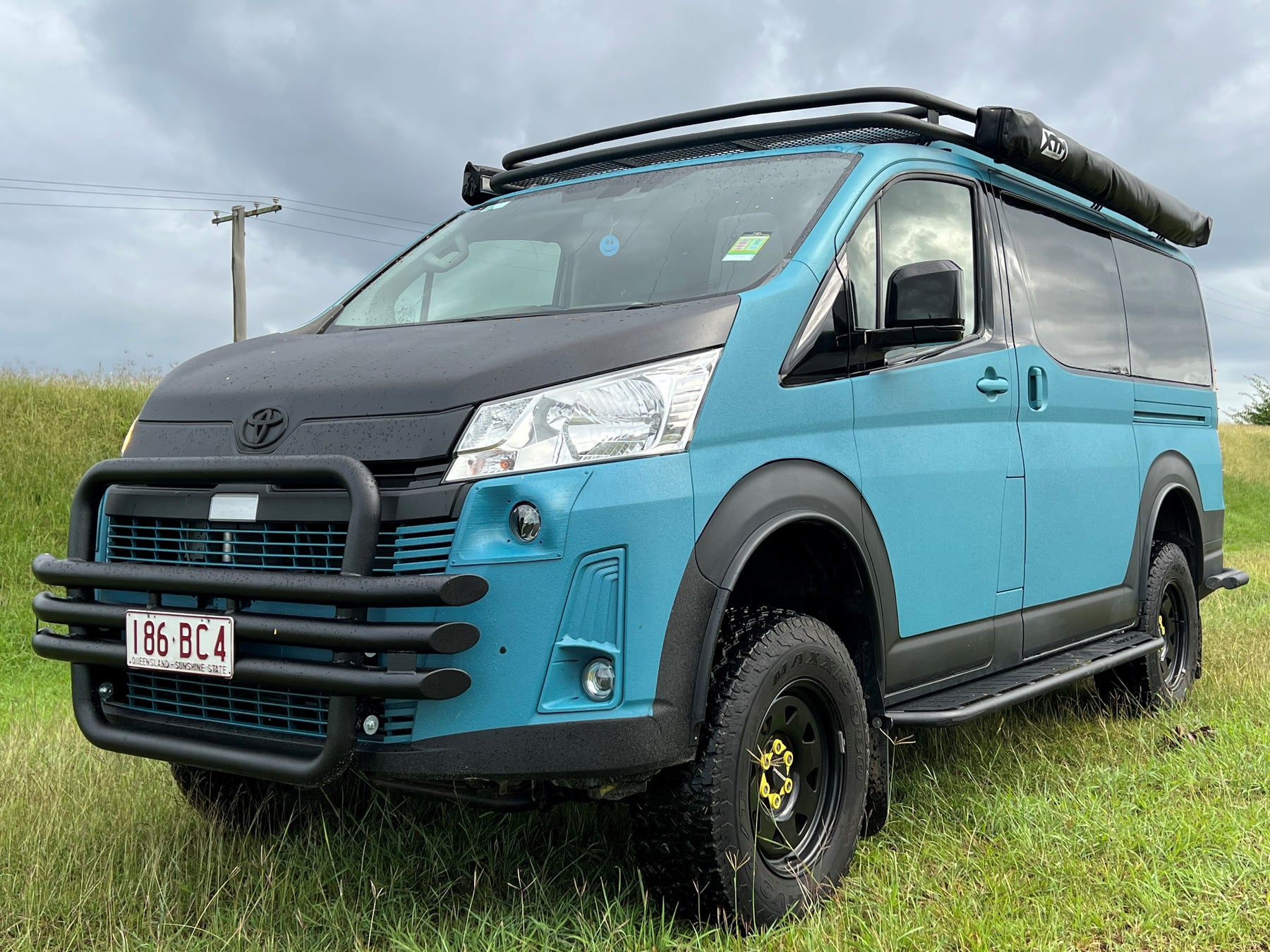 Professionally fitted Pop Top roof conversion Toyota HiAce LWB Post 19